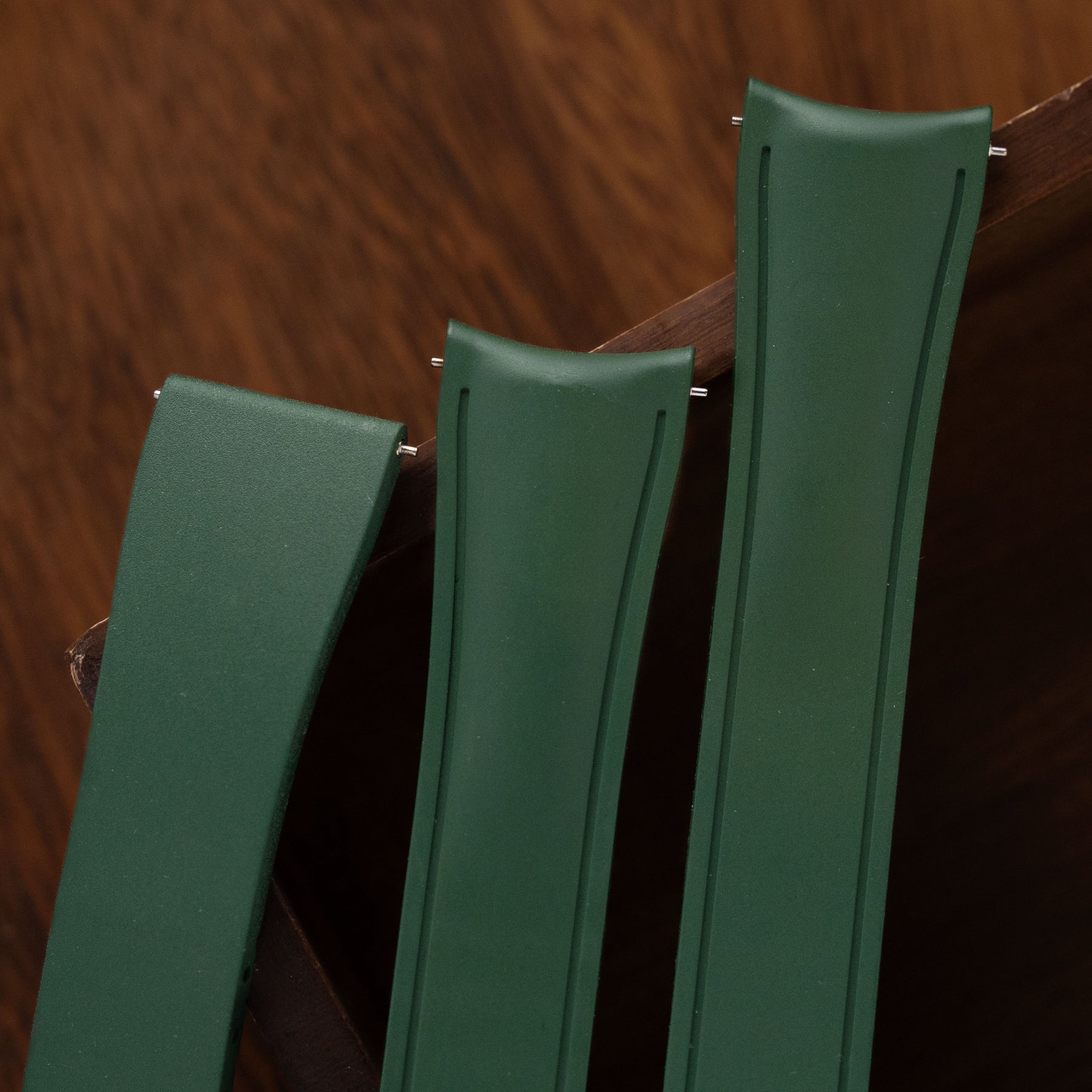 OWC CUSTOMIZABLE SIZE FKM CURVED | GREEN – OPTO WATCH CO.